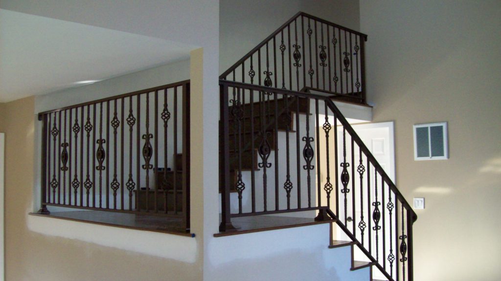 Calculating the Complete Cost of a New Iron Railing Calculating the Complete Cost of a New Iron Railing
